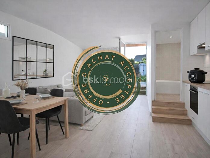 Appartement à vendre - Équeurdreville-Hainneville - 2 pièces - 1 chambre