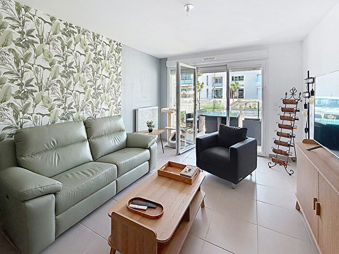 Les Angles : Appartement 3 pièces à vendre