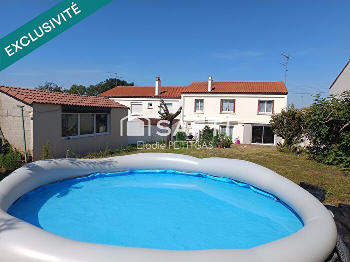 Maison à vendre - Fontenay-le-Comte, Le Porteau, Rabelais - 7 pièces - 4 chambres