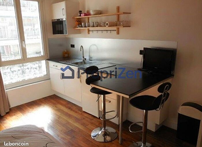 Appartement à louer - République-Saint Ambroise, Paris ème arrondissement - 1 pièce