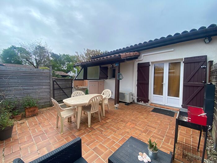Appartement 2 pièces à Arès, à vendre