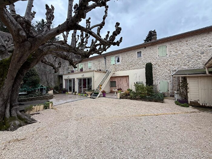 Maison à vendre - Donzère - 7 pièces - 4 chambres