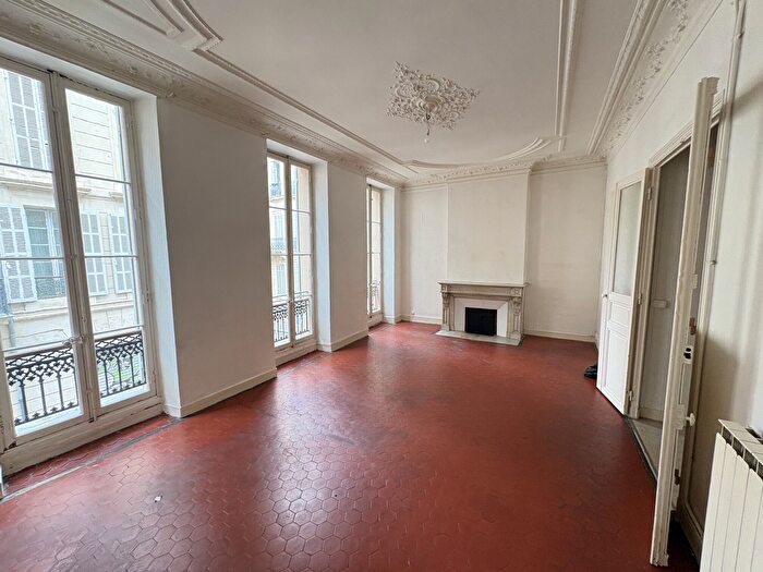 Marseille 1er, Chapitre : Appartement 4 pièces à vendre