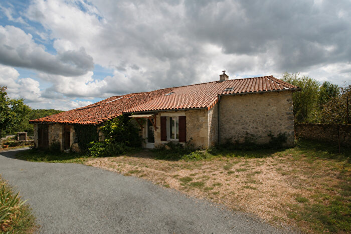 Maison 4 pièces à Brantôme, à vendre