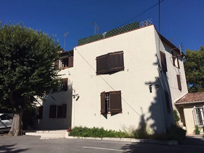 Appartement à louer - Cagnes-sur-Mer, Centre-ville - 2 pièces - 1 chambre