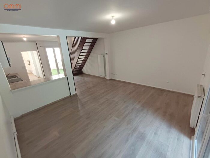 Maison 3 pièces à louer - Amiens, Saint-Roch, Saint-Jacques
