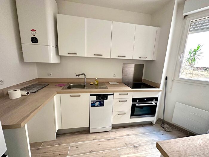 Appartement à louer - Ecluse-Gravelle-Panoramis, Saint-Maurice - 2 pièces - 1 chambre