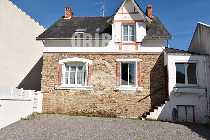 Maison à vendre - Saint-Nazaire, Saint-Marc - 7 pièces - 5 chambres