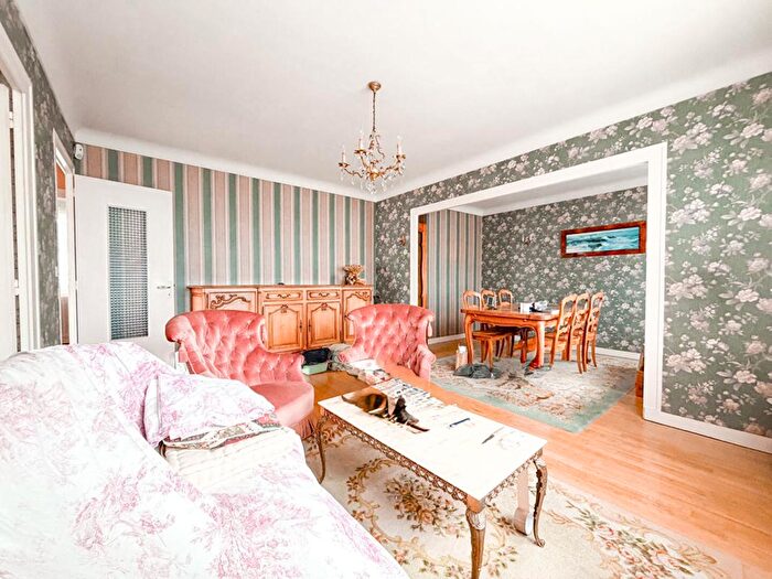 Maison à vendre - Saint-Herblain, Nord - 4 pièces - 2 chambres