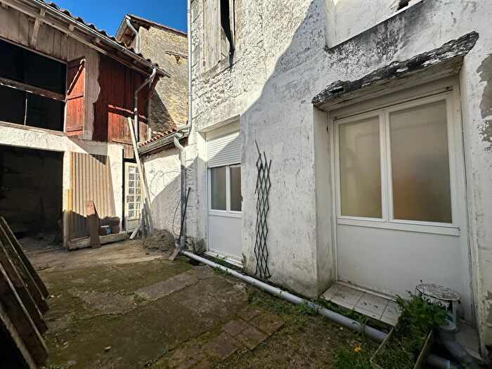 Appartement à vendre - Villandraut - 7 pièces - 4 chambres