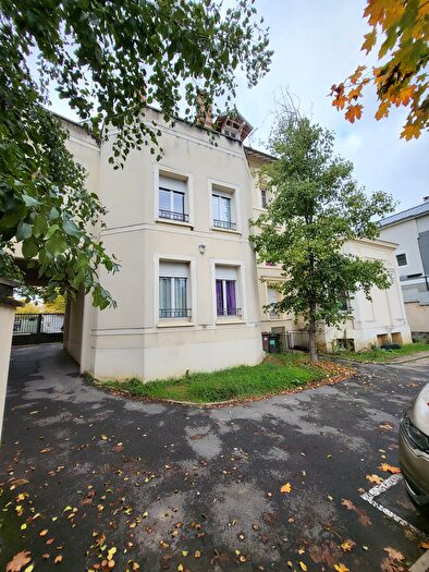 Appartement à vendre - Chatou, Est - 4 pièces - 3 chambres