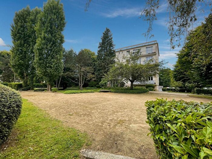 Ozoir-la-Ferrière, La Doutre : Appartement 3 pièces à vendre