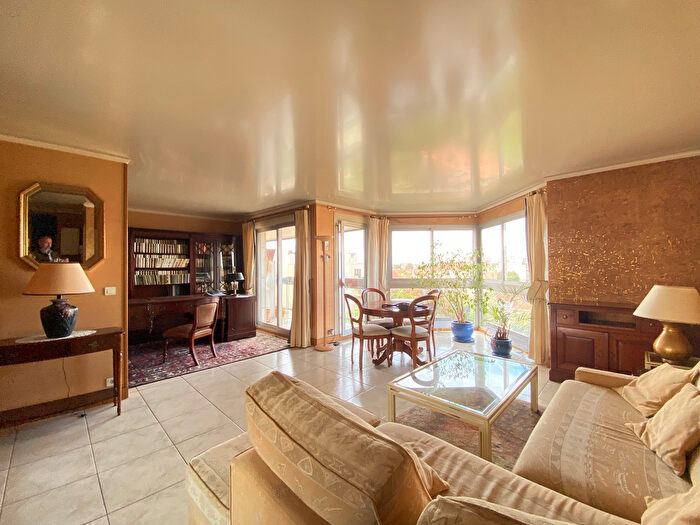 Appartement à vendre - Saint-Maur-des-Fossés, Adamville - 3 pièces - 1 chambre