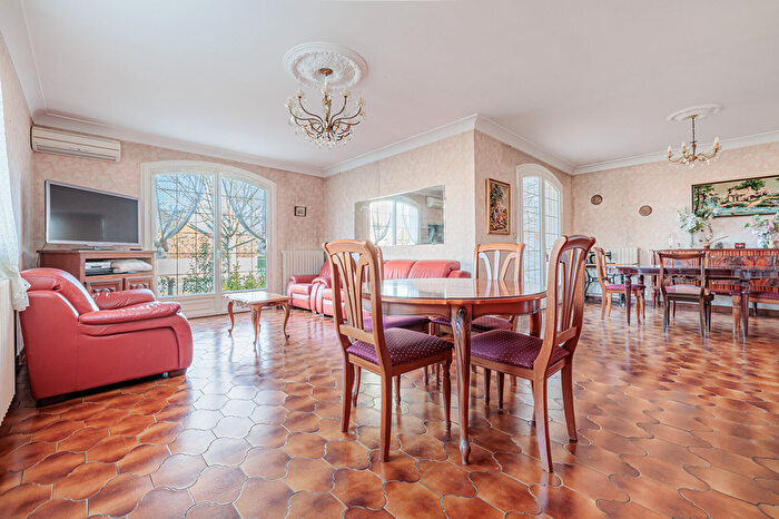 Maison à vendre - Villeneuve-Tolosane - 5 pièces - 4 chambres