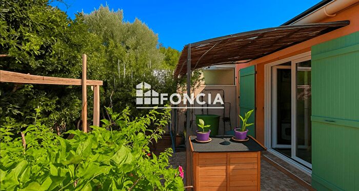 Appartement à vendre - Saint-Laurent-dAigouze - 2 pièces - 1 chambre