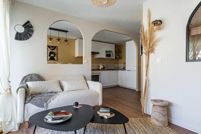 Appartement à louer - Nice, Arenas - 1 pièce - 1 chambre