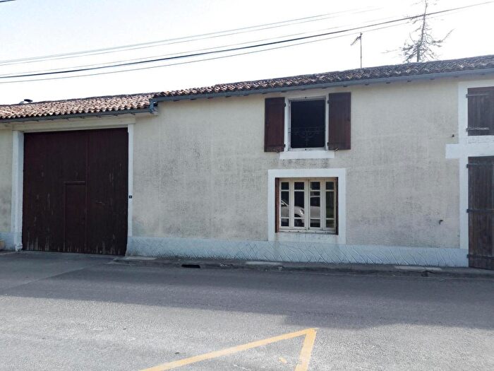 Maison à vendre - Cierzac - 3 pièces - 2 chambres