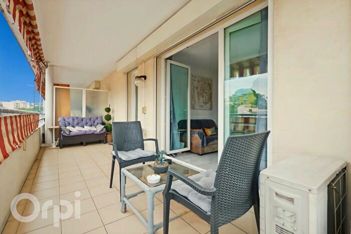 Appartement 2 pièces à Cannes, Croix des Gardes, à vendre