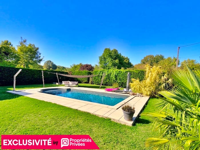 Maison 6 pièces à Camblanes-et-Meynac, à vendre