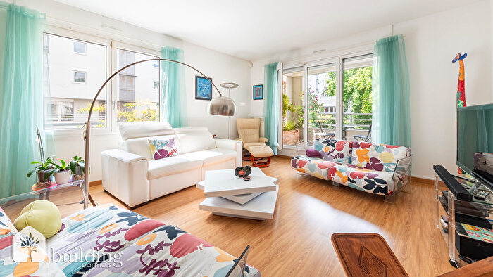 Appartement à vendre - Courbevoie, Hôtel de ville - 5 pièces - 3 chambres