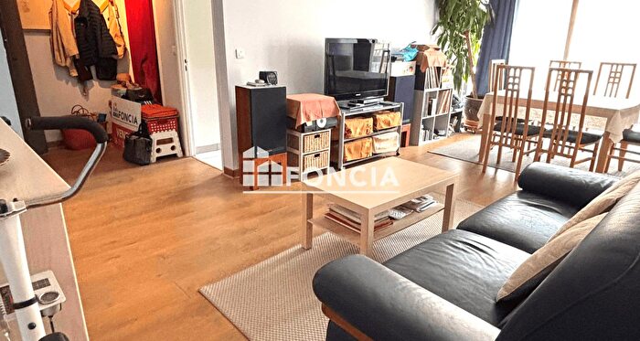 Appartement à vendre - Juvisy-sur-Orge, Centre-ville, Entrevoies, Seine - 4 pièces - 2 chambres