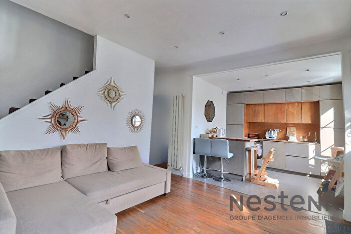 Maison 4 pièces à Neuilly-Plaisance, Eglise, Gare, à vendre