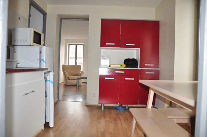 Appartement à louer - Louhans - 3 pièces - 2 chambres