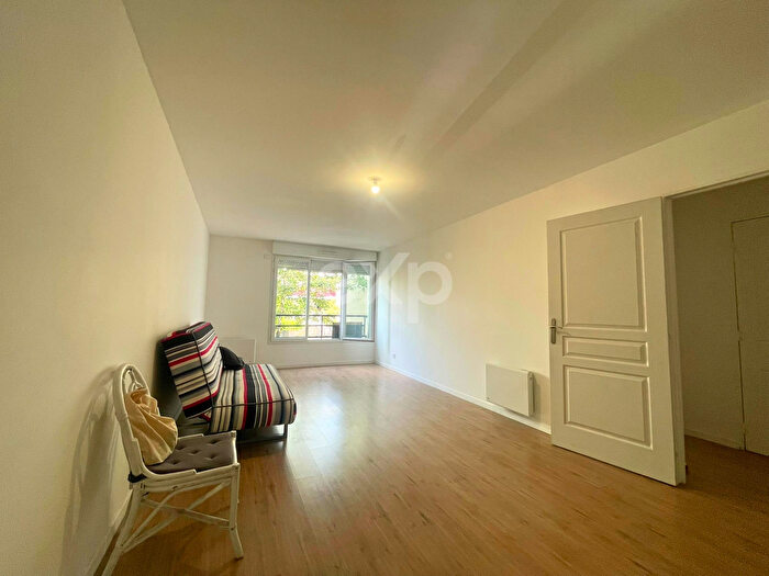 Appartement 2 pièces à vendre - Drancy, Paris Campagne