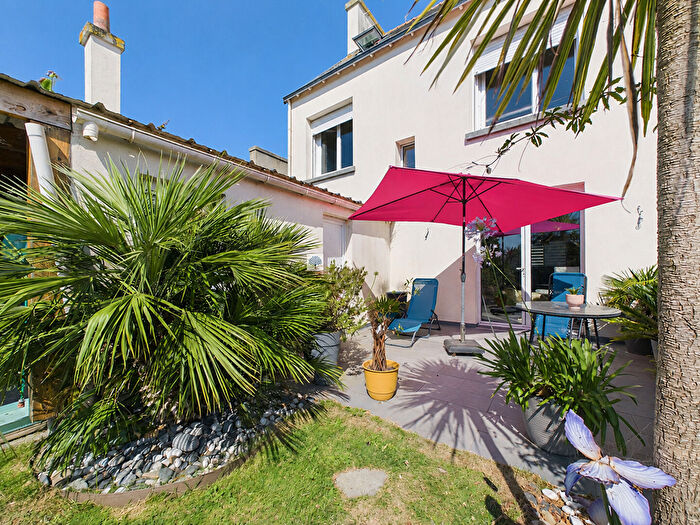 Maison 7 pièces à Plonéour-Lanvern, à vendre