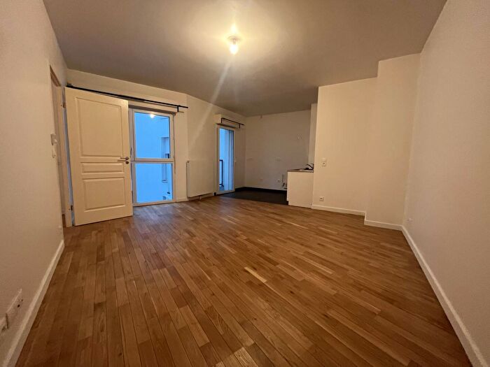 Appartement à louer - Asnières-sur-Seine - 2 pièces - 1 chambre