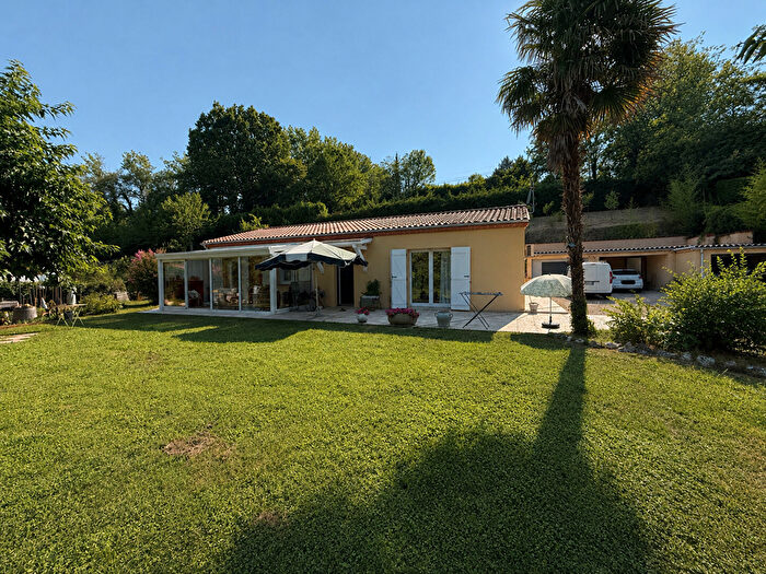 Villeneuve-sur-Lot, Zone rurale Nord : Maison 4 pièces à vendre