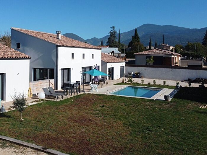 Maison à vendre - Malaucène - 5 pièces - 4 chambres