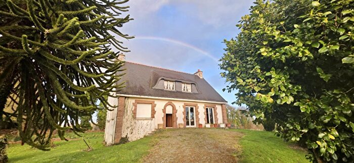 Maison à vendre - Saint-Thuriau - 6 pièces - 4 chambres