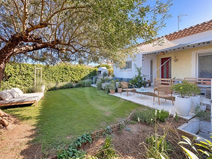 Maison à vendre - Mauguio, Jean Monnet, Léo Lagrange - 6 pièces - 4 chambres