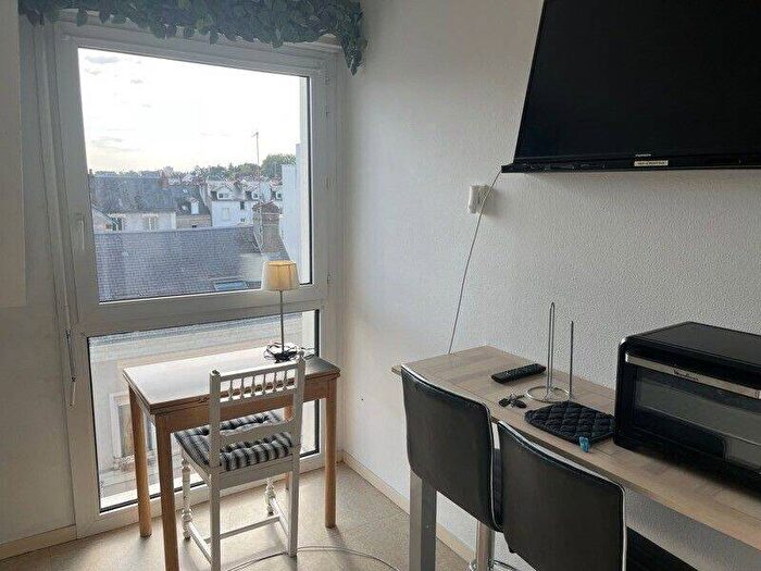 Appartement à louer - Rabelais-Tonnellé, Tours - 1 pièce