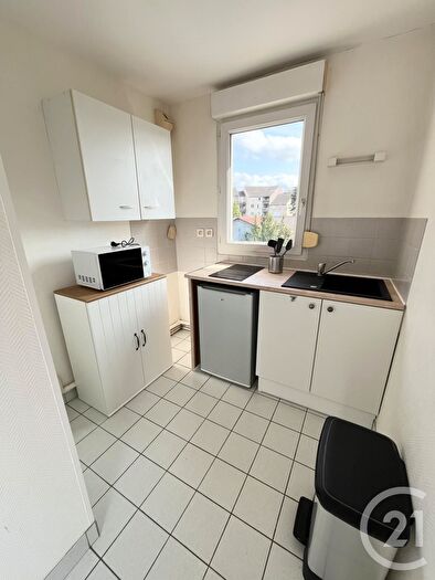 Orléans, La Croix Saint-Marceau, La Mouillère, Pré Pinson : Appartement 1 pièce à louer