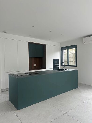 Maison à louer - Bègles, La Raz - 4 pièces - 3 chambres