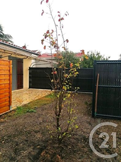 Maison à louer - Villenave-dOrnon, Chambéry, La Monnaie, Carbonnieux, Trigan - 4 pièces - 3 chambres