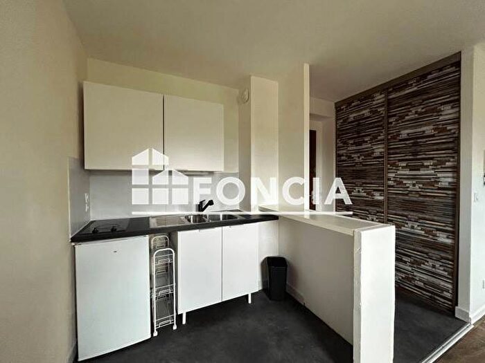 Appartement à louer - Eysses, Villeneuve-sur-Lot - 1 pièce