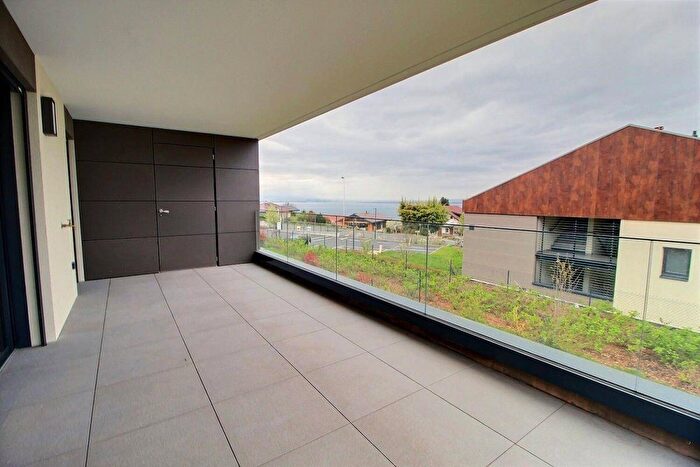 Appartement à louer - Neuvecelle - 4 pièces - 3 chambres