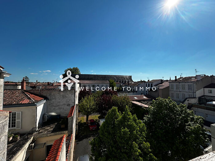 Appartement à vendre - La Rochelle, Centre-ville, Vieux-port, Marché - 4 pièces - 3 chambres