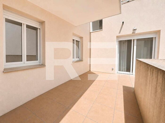 Appartement 3 pièces à vendre - Nîmes