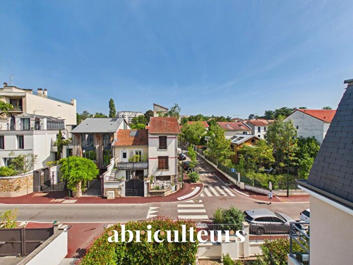 Garches, Porte Jaune, Petit Garches : Appartement 3 pièces à vendre