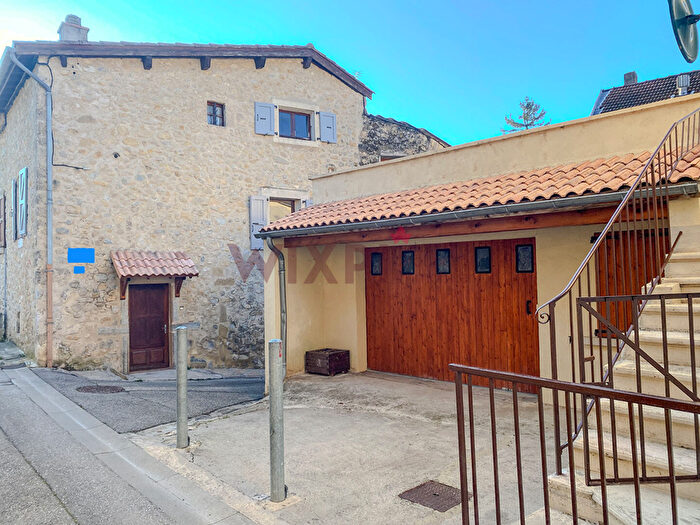 Maison à vendre - Combovin - 3 pièces - 1 chambre