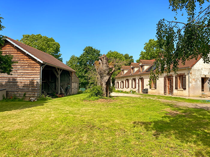 Maison 6 pièces à Saint-Martin-dOrdon, à vendre