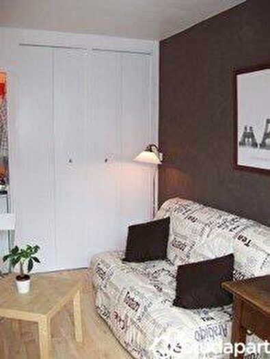 Appartement à louer - Plan de lEglise, Voisins-le-Bretonneux - 1 pièce