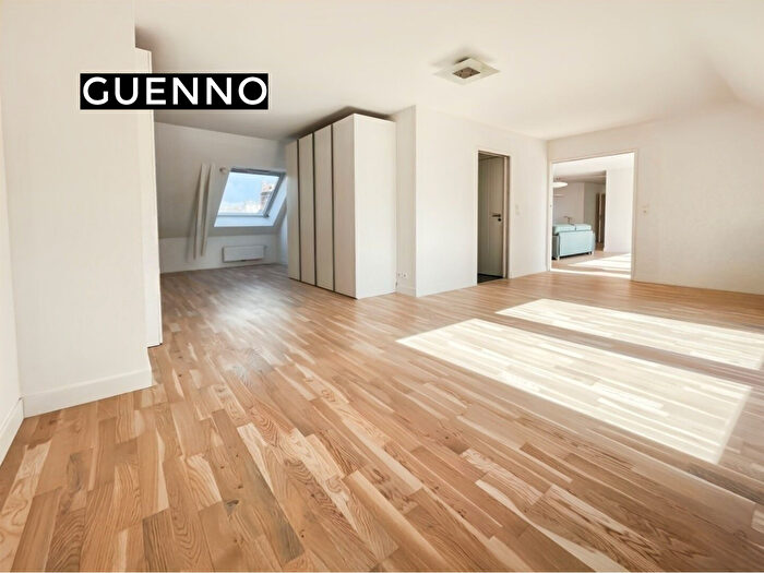 Appartement à vendre - Quartiers Centre, Saint-Anne - 4 pièces - 2 chambres