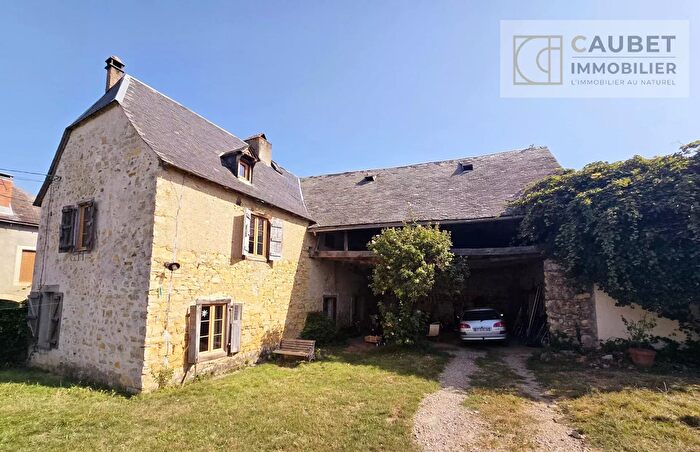 Maison à vendre - Cieutat - 6 pièces - 4 chambres