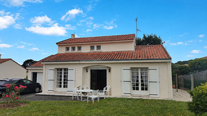 Saint-Michel-Chef-Chef : Maison 4 pièces à vendre