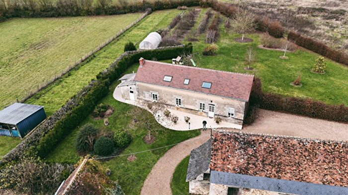 Maison à vendre - Saint-Paterne-Racan - 8 pièces - 4 chambres